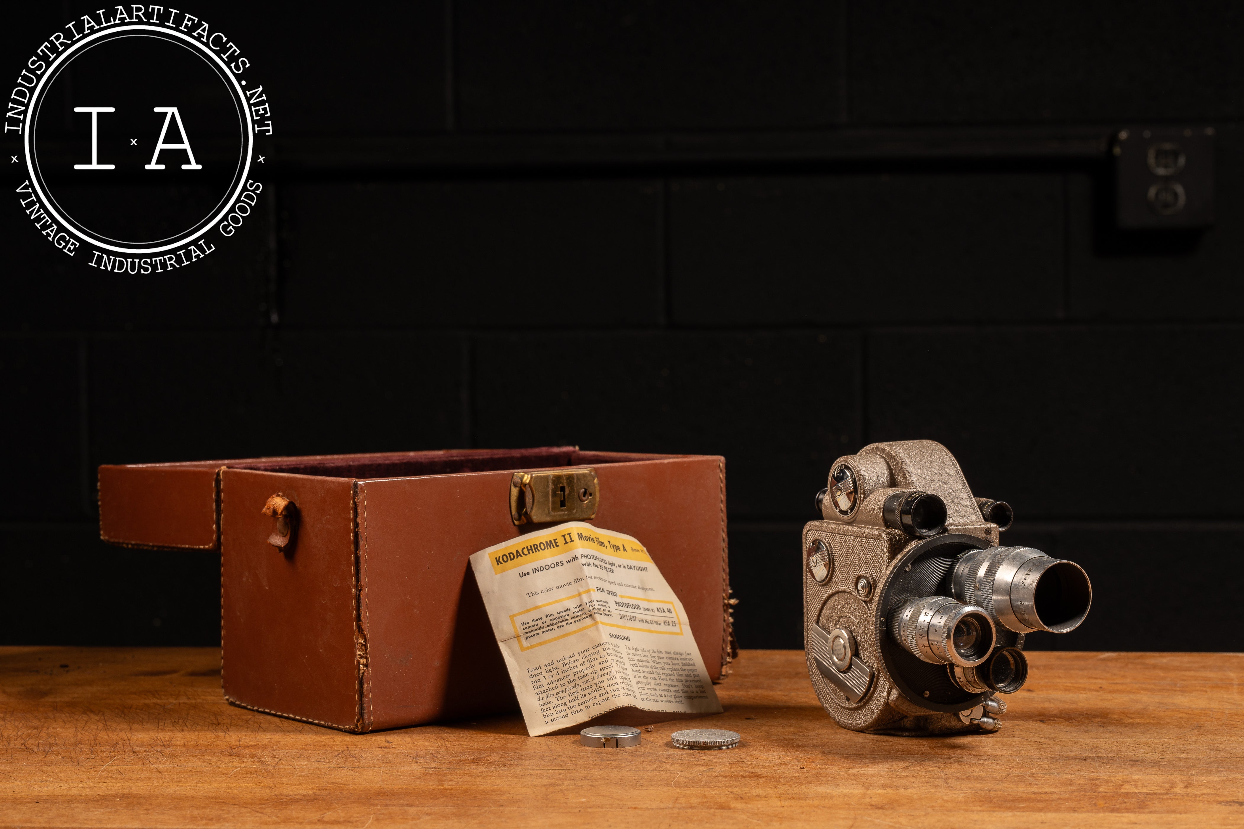 Revere Eight Camera with Original Case – Industrial Artifacts