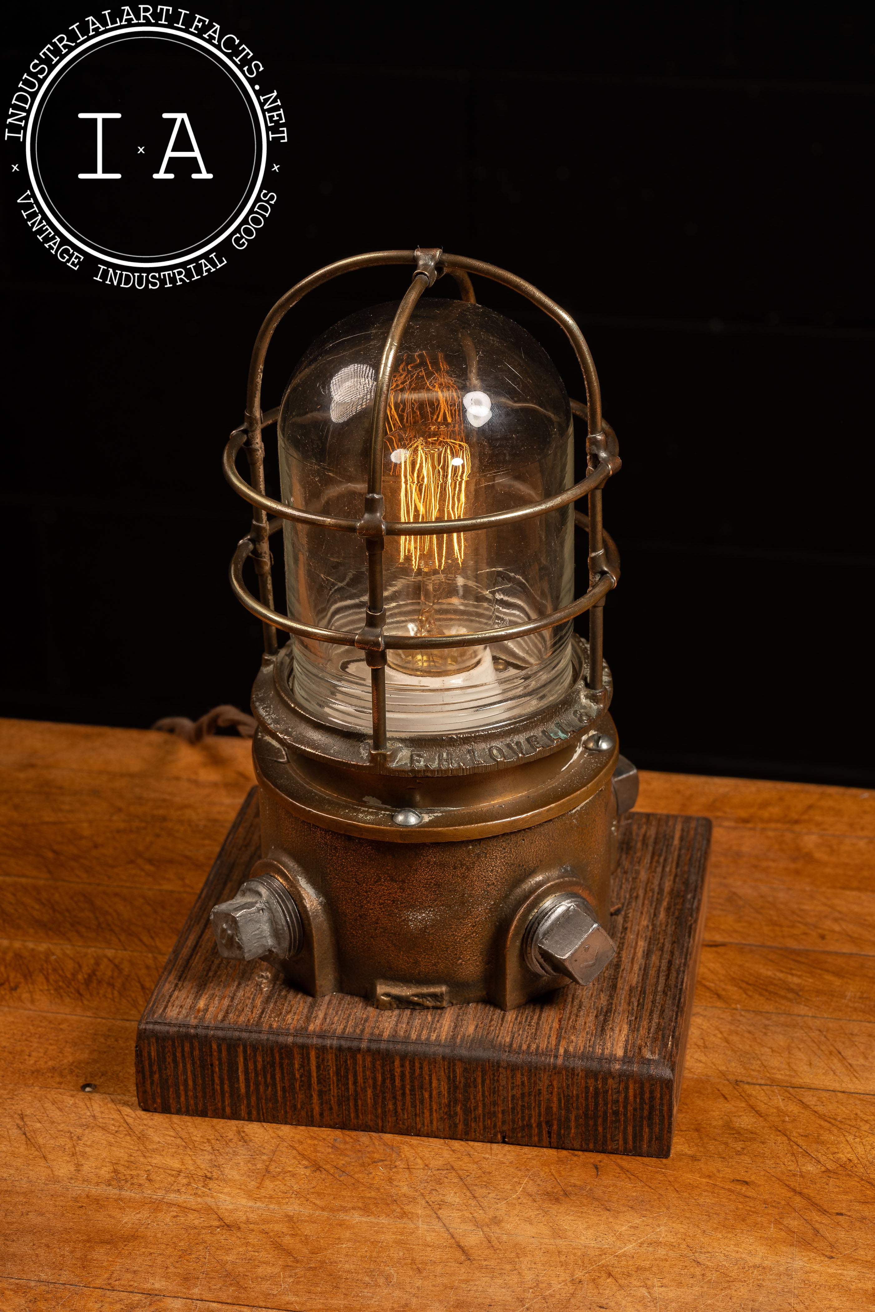 Reconditioned Explosion Proof Table Lamp – Industrial Artifacts