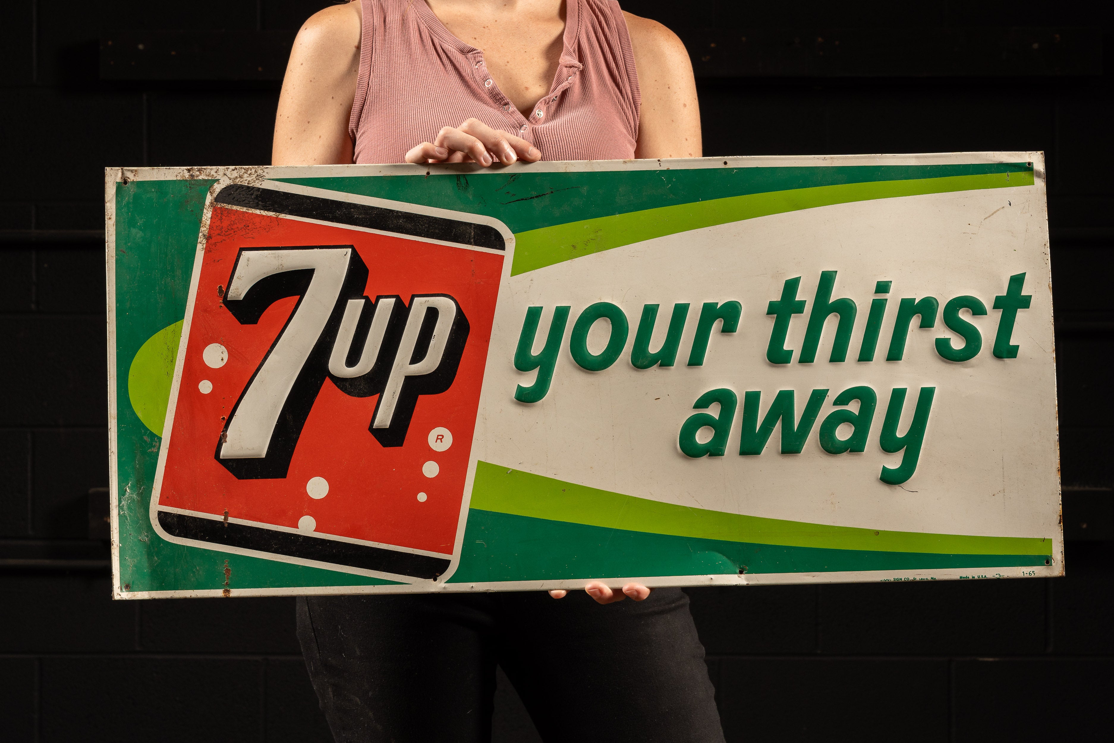 Vintage Single-Sided Tin 7 Up Advertisement – Industrial Artifacts