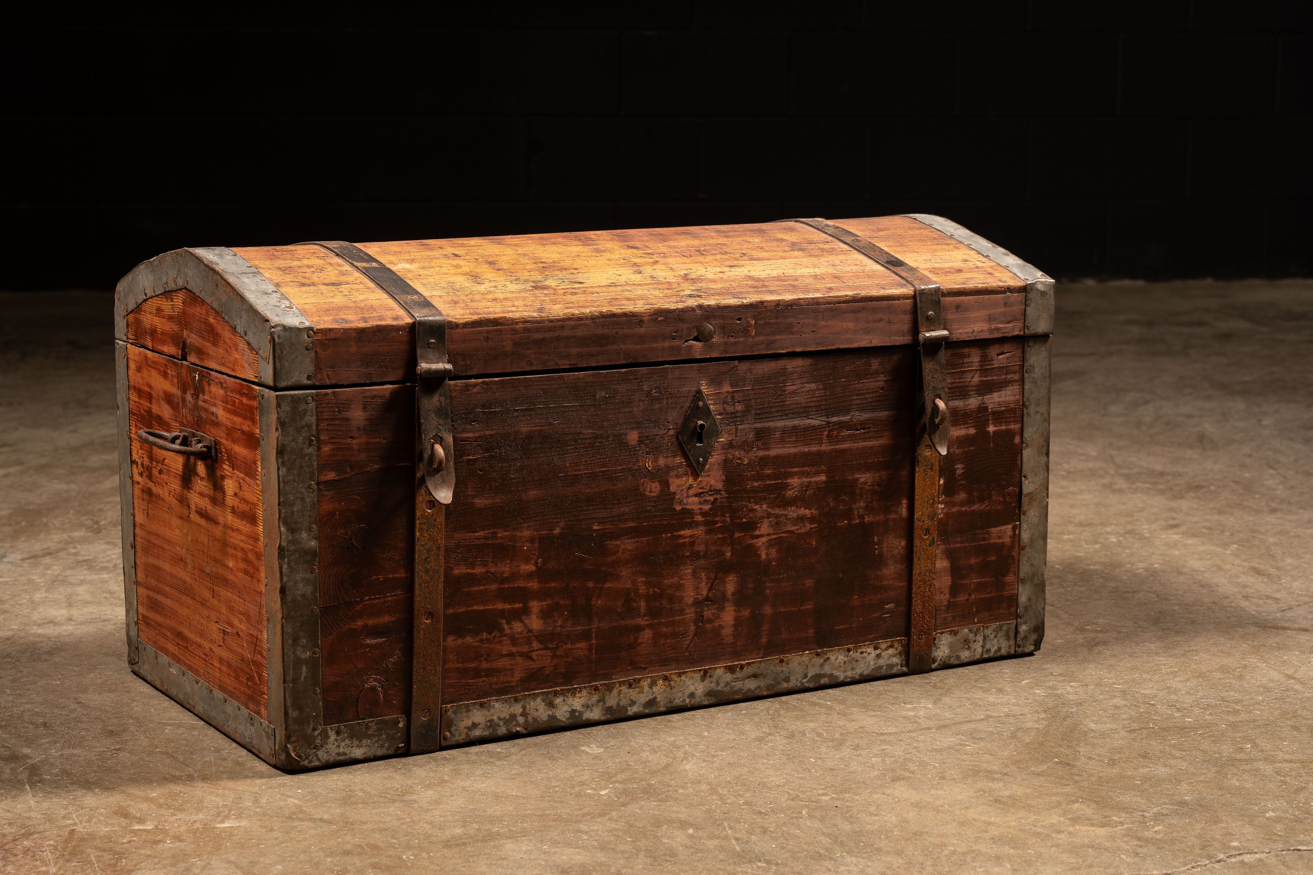 American Primitive Oak Chest – Industrial Artifacts