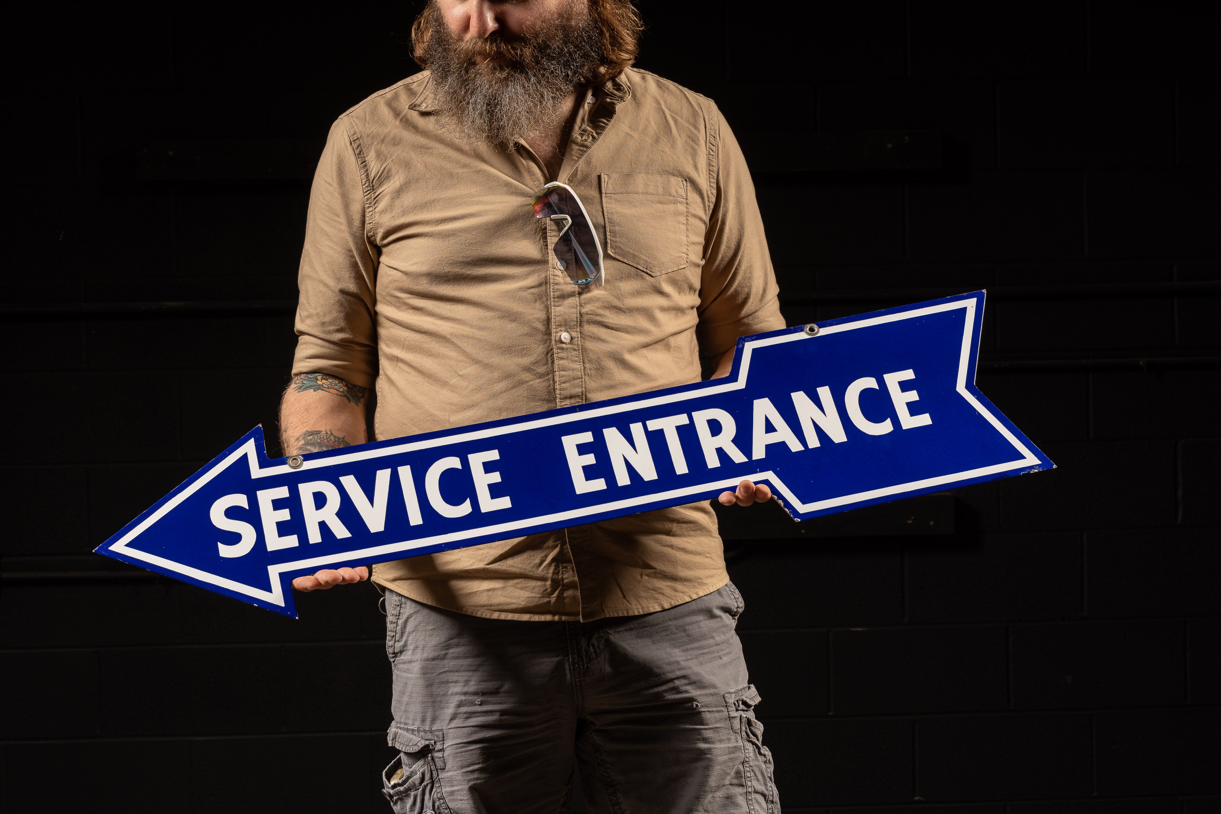 DSP Service Entrance Arrow – Industrial Artifacts