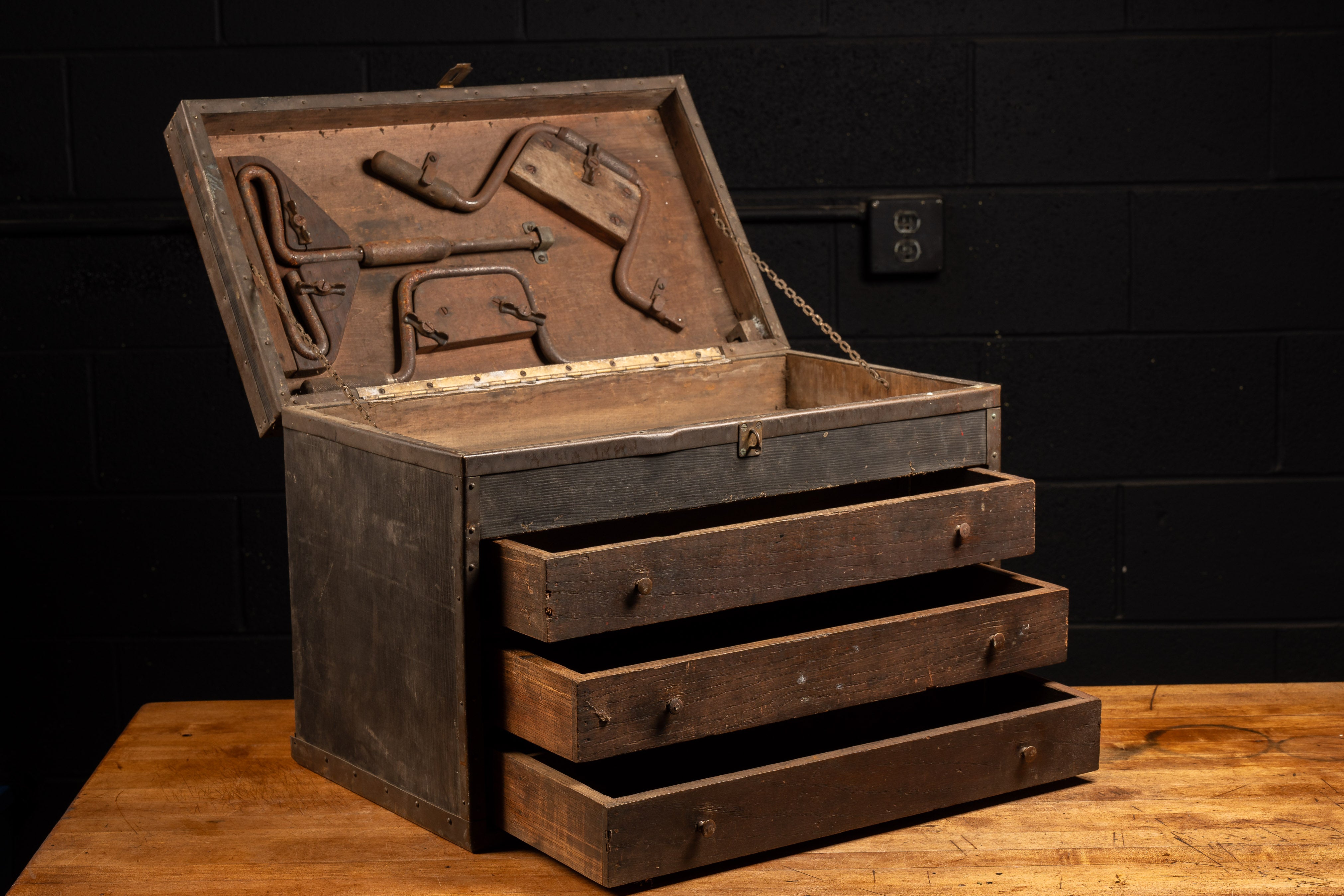 Early 20th Century Tool Chest With Tools – Industrial Artifacts