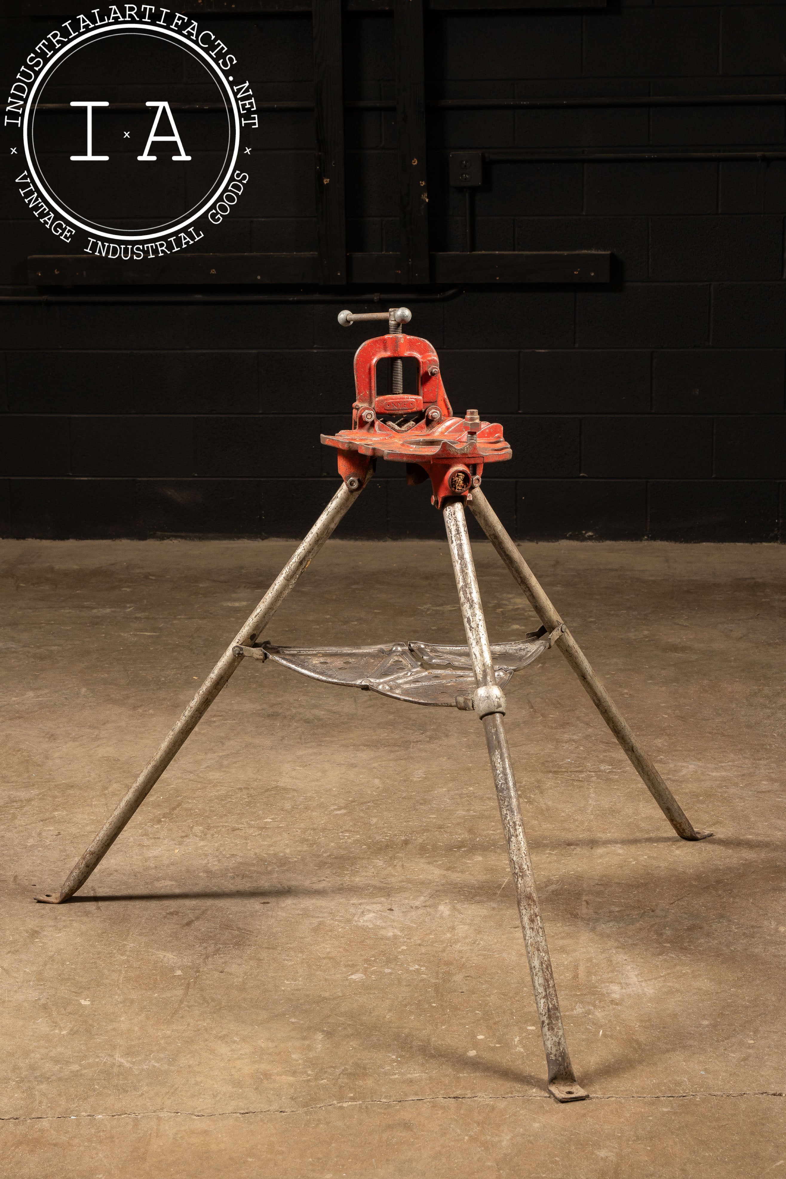 Antique Industrial Nye Tri-Stand Pipe Vise – Industrial Artifacts
