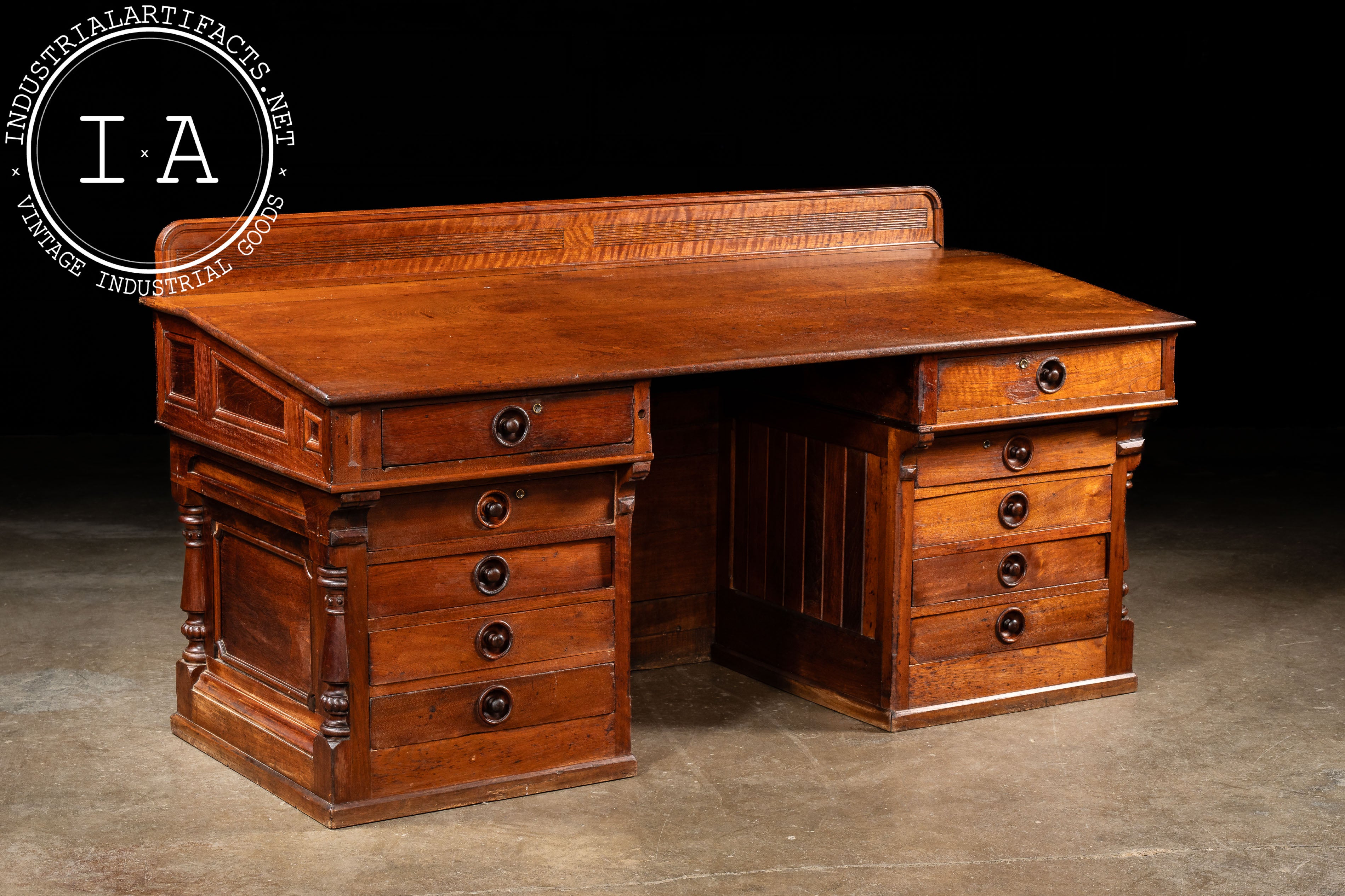 Early 20th Century Oak Pedestal Banker's Desk – Industrial Artifacts
