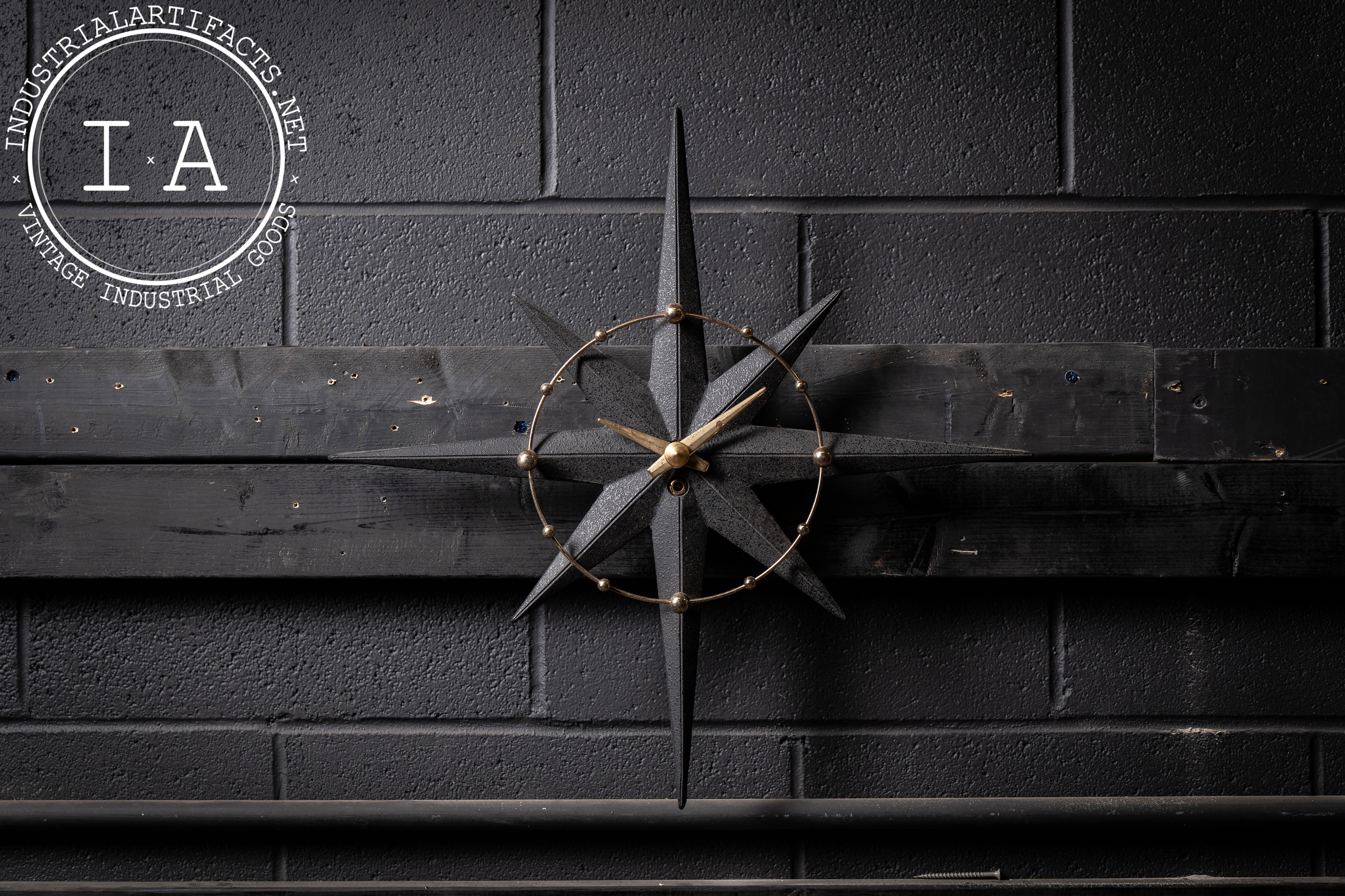 MCM Starlite #103 Starburst Wall Clock by Haddon – Industrial Artifacts