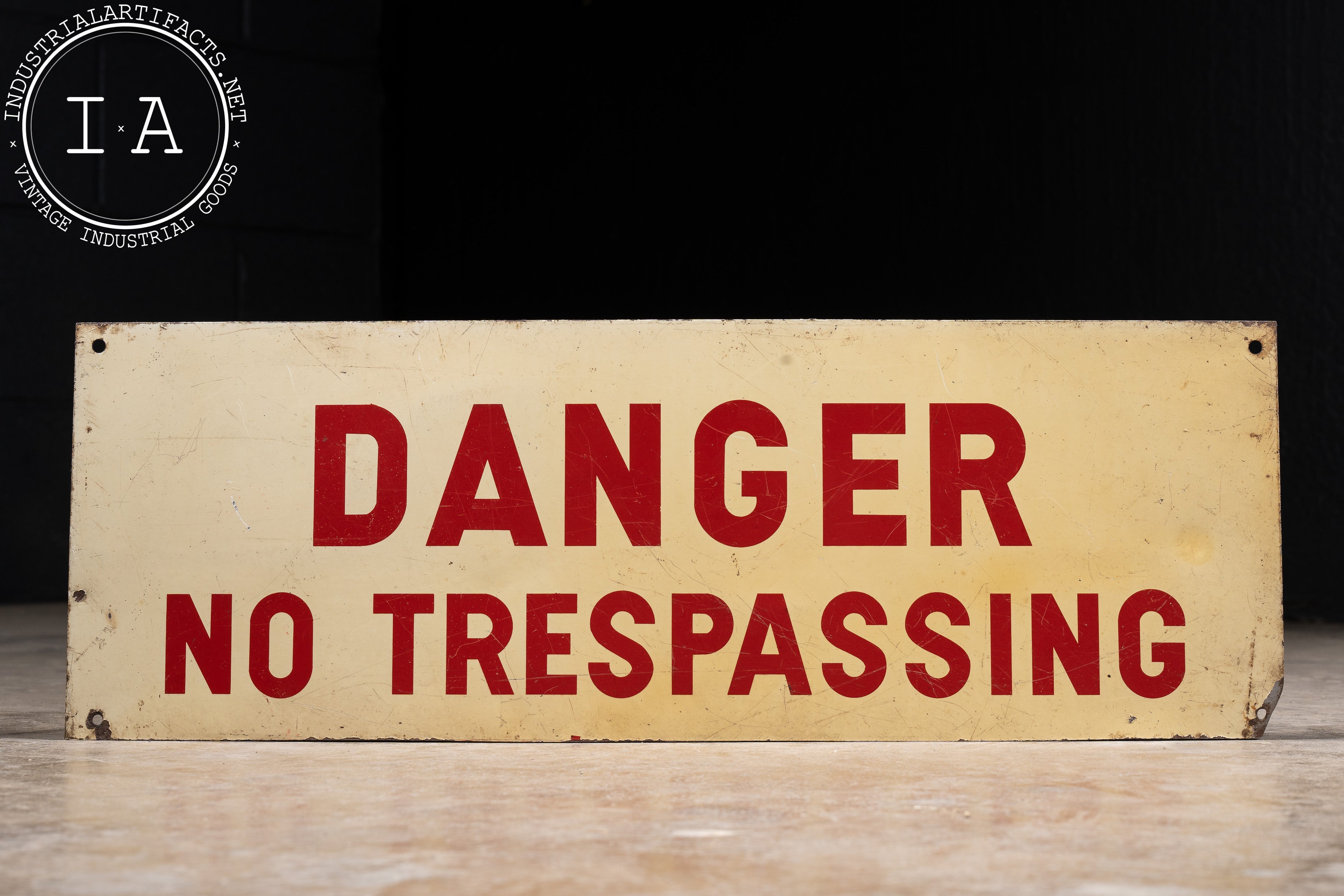 Vintage Danger Warning Sign – Industrial Artifacts