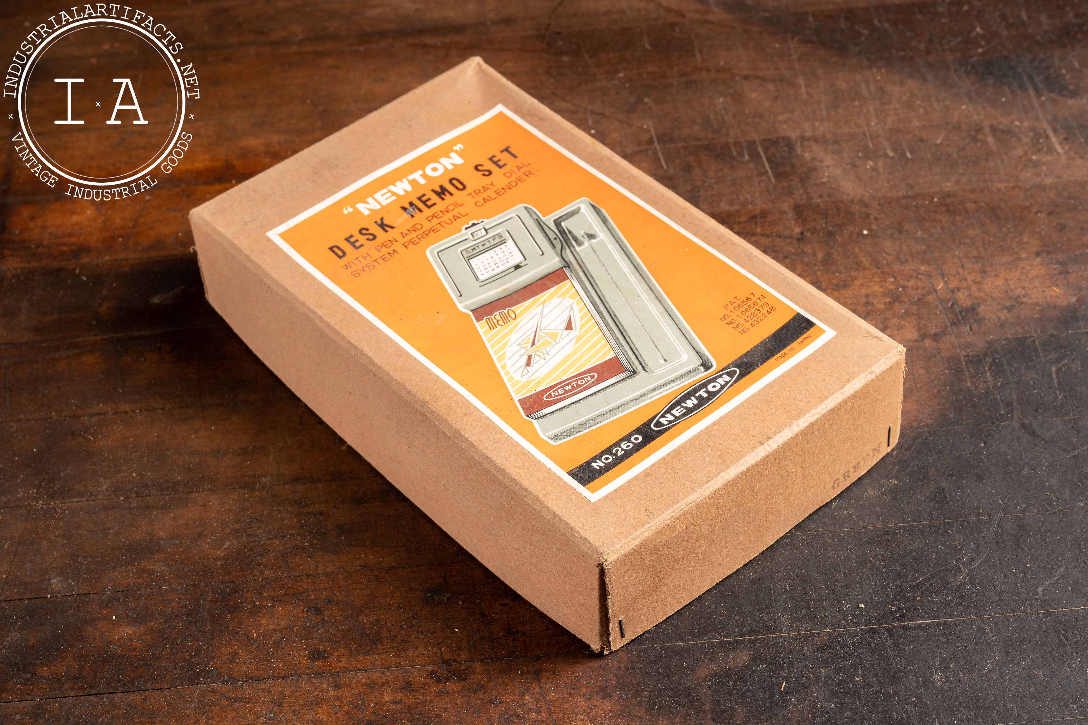 Mid Century Newton Desk Memo Set – Industrial Artifacts