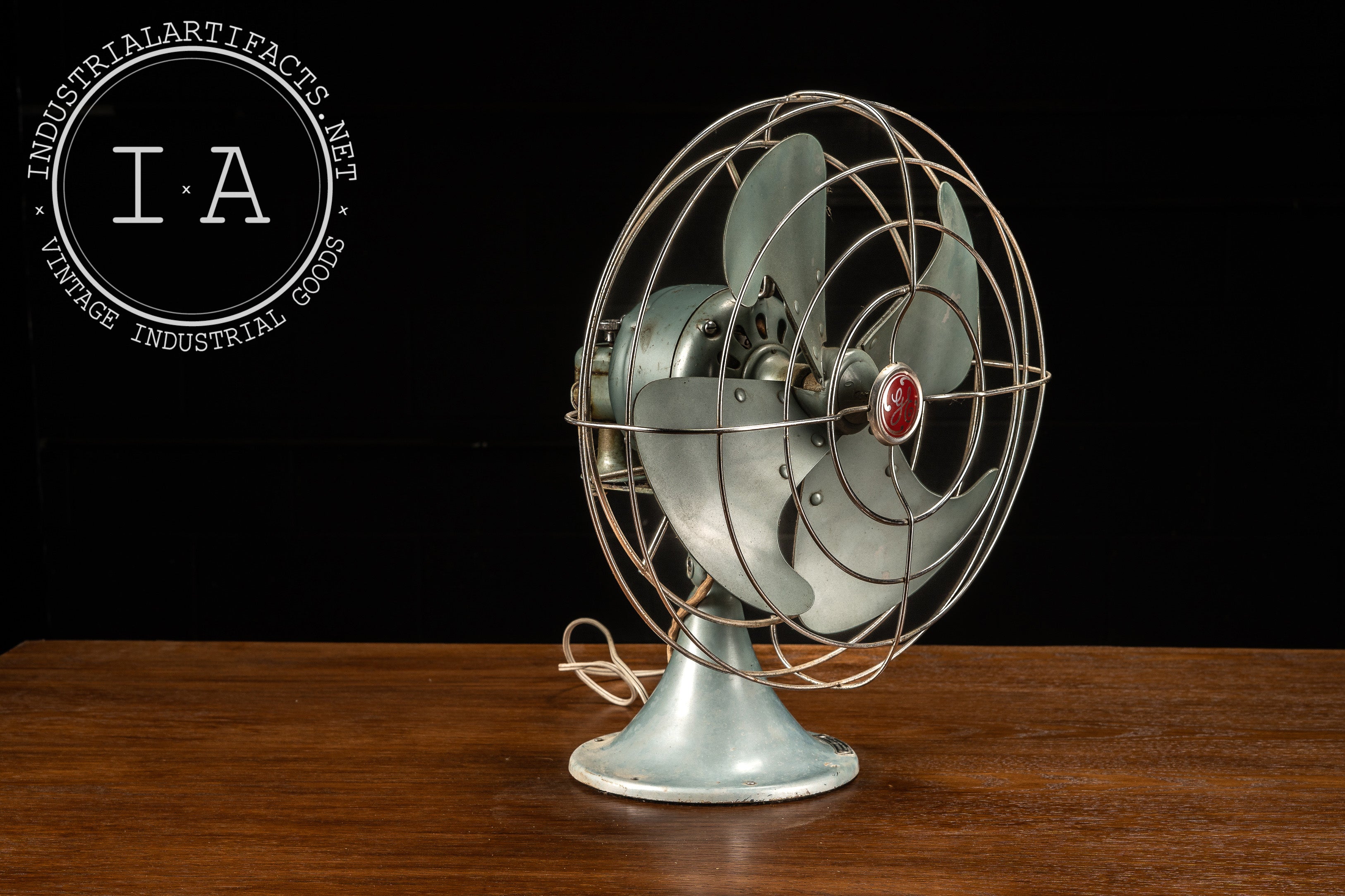Vintage Working Tabletop Fan by General Electric – Industrial Artifacts
